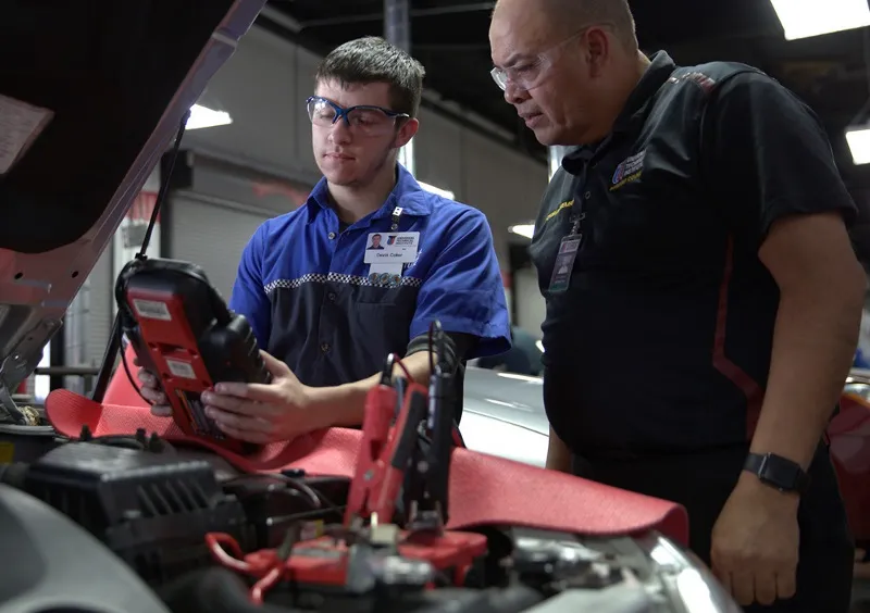 Becoming an Auto Electrician - 4 Wheels Blog